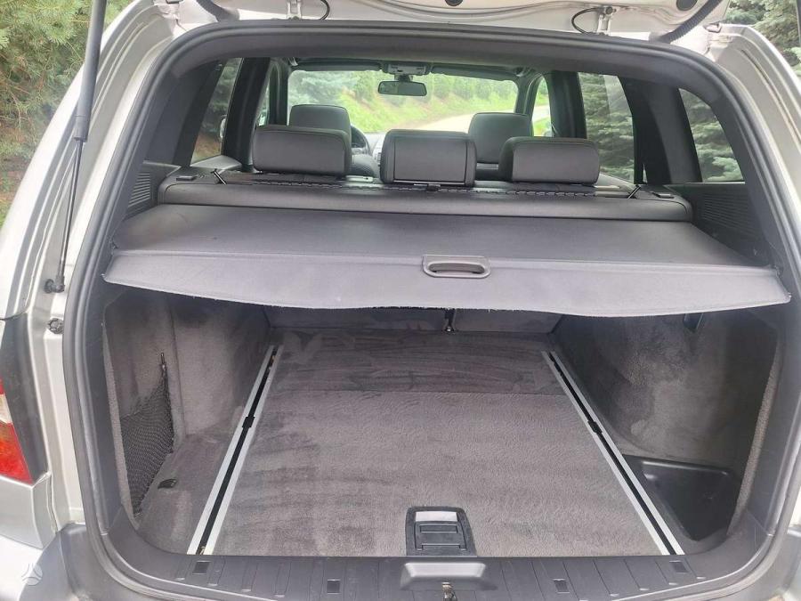 Grey BMW X3 2006 in Utena, with an engine capacity of 2.00 L and mileage of 255 thousand km for 4000 €, photo 6 on AUTOMOTO.COM.LV
