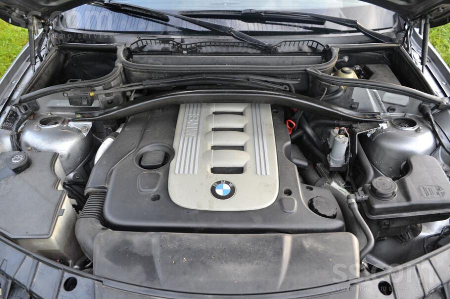Grey BMW X3 2006 in Riga, with an engine capacity of 3.00 L and mileage of 403 thousand km for 3490 €, photo 8 on AUTOMOTO.COM.LV