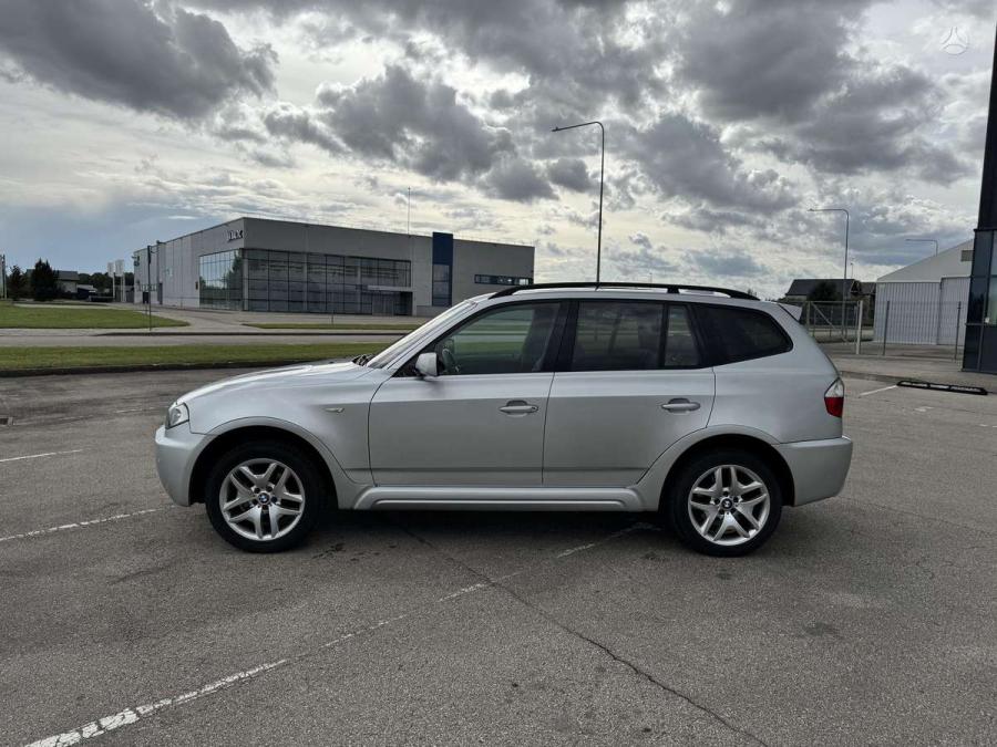 Grey BMW X3 2006 in Panevezys, with an engine capacity of 2.99 L and mileage of 254 thousand km for 3800 €, photo 3 on AUTOMOTO.COM.LV