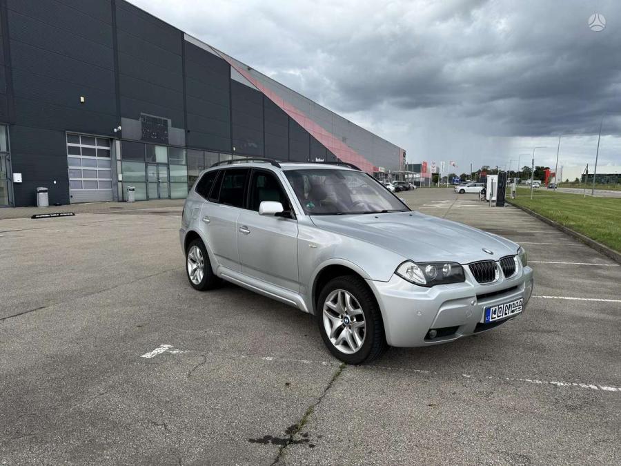 Grey BMW X3 2006 in Panevezys, with an engine capacity of 2.99 L and mileage of 254 thousand km for 3800 €, photo 6 on AUTOMOTO.COM.LV