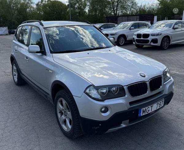 Pelēks BMW X3 2006 Panevēža, ar dzinēja tilpumu 2.00 L un nobraukumu 219 tūkst. km par 3500 €, foto 1 vietnē AUTOMOTO.COM.LV