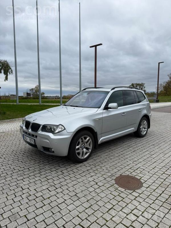 Pelēks BMW X3 2006 Rēzekne, ar dzinēja tilpumu 3.00 L un nobraukumu 320 tūkst. km par 4700 €, foto 1 vietnē AUTOMOTO.COM.LV