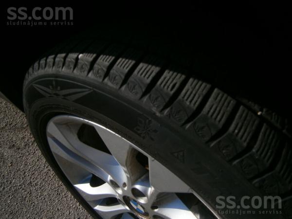 Grey BMW X3 2007 in Liepaja, with an engine capacity of 3.00 L and mileage of 382 thousand km for 5000 €, photo 7 on AUTOMOTO.COM.LV