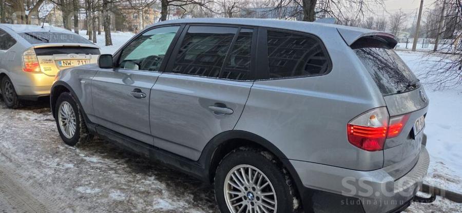 Pelēks BMW X3 2007 Rīga, ar dzinēja tilpumu 2.00 L un nobraukumu 319 tūkst. km par 4500 €, foto 2 vietnē AUTOMOTO.COM.LV