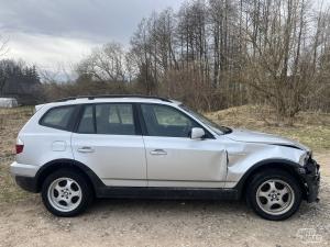 Pelēks BMW X3 2007 Anykščiai, ar dzinēja tilpumu 2.00 L un nobraukumu 355 tūkst. km par 2200 €, foto 5 vietnē AUTOMOTO.COM.LV