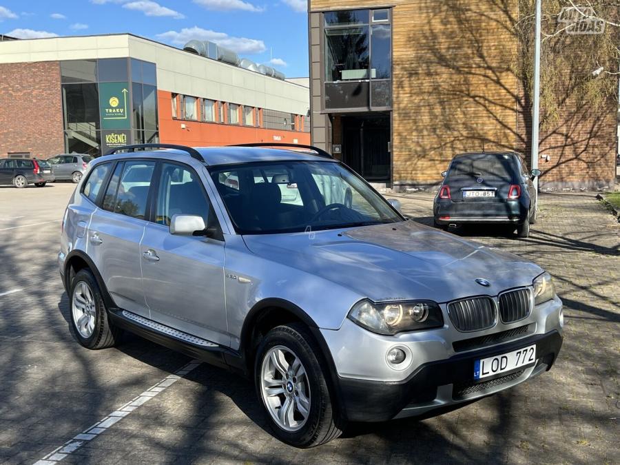 Grey BMW X3 2007 in Trakai, with an engine capacity of 3.00 L and mileage of 336 thousand km for 4250 €, photo 24 on AUTOMOTO.COM.LV