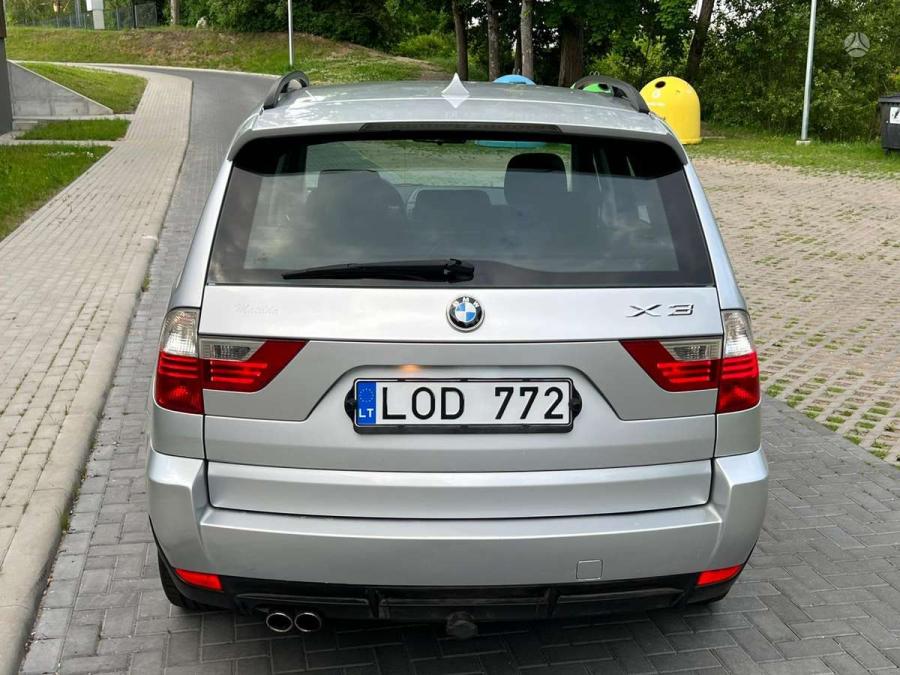 Grey BMW X3 2007 in Trakai, with an engine capacity of 2.99 L and mileage of 330 thousand km for 3300 €, photo 6 on AUTOMOTO.COM.LV
