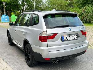 Grey BMW X3 2007 in Trakai, with an engine capacity of 2.99 L and mileage of 330 thousand km for 3300 €, photo 7 on AUTOMOTO.COM.LV