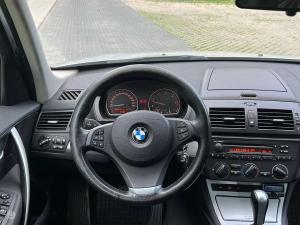 Grey BMW X3 2007 in Trakai, with an engine capacity of 2.99 L and mileage of 330 thousand km for 3300 €, photo 10 on AUTOMOTO.COM.LV