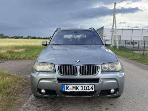 Pelēks BMW X3 2007 Panevēža, ar dzinēja tilpumu 2.99 L un nobraukumu 239 tūkst. km par 4600 €, foto 3 vietnē AUTOMOTO.COM.LV