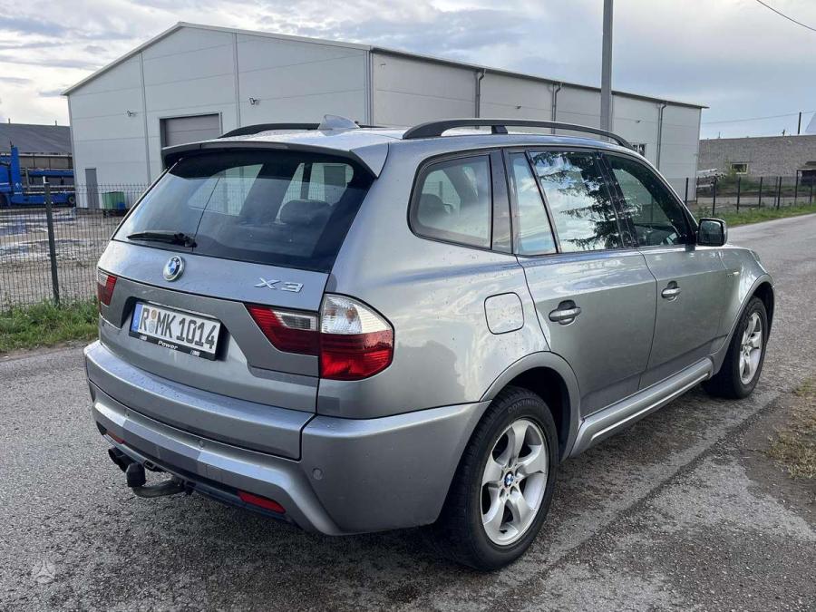 Pelēks BMW X3 2007 Panevēža, ar dzinēja tilpumu 2.99 L un nobraukumu 239 tūkst. km par 4600 €, foto 5 vietnē AUTOMOTO.COM.LV