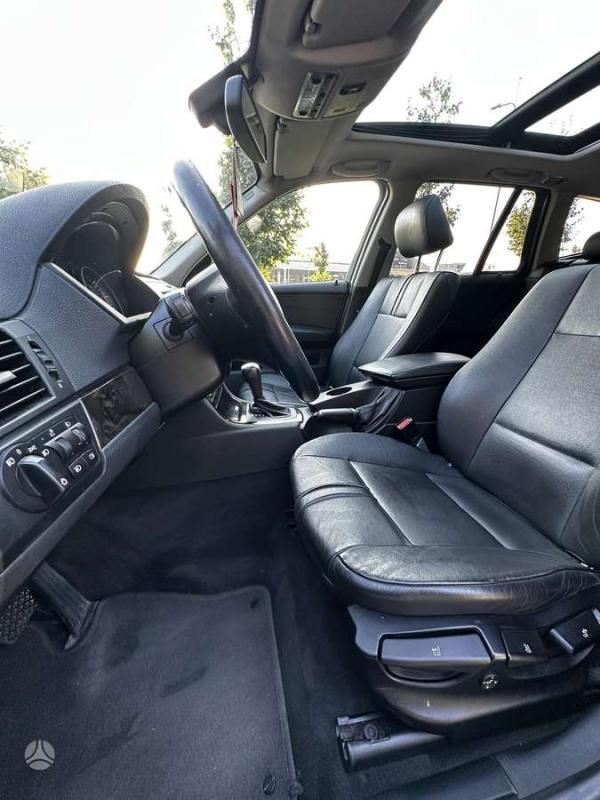 Pelēks BMW X3 2007 Viļņa, ar dzinēja tilpumu 2.99 L un nobraukumu 277 tūkst. km par 4600 €, foto 10 vietnē AUTOMOTO.COM.LV