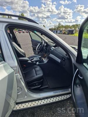 Grey BMW X3 2007 in Riga, with an engine capacity of 2.00 L and mileage of 257 thousand km for 5300 €, photo 15 on AUTOMOTO.COM.LV