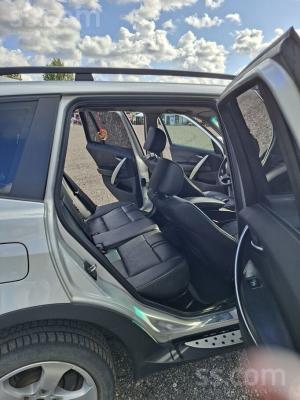 Grey BMW X3 2007 in Riga, with an engine capacity of 2.00 L and mileage of 257 thousand km for 5300 €, photo 16 on AUTOMOTO.COM.LV