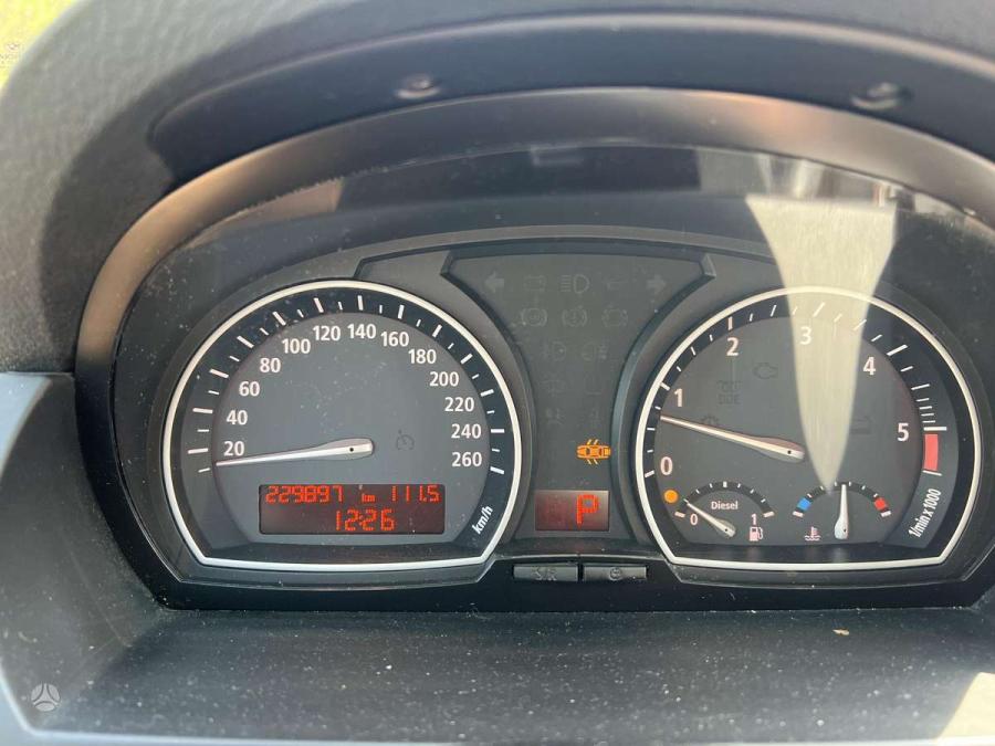 Pelēks BMW X3 2007 Kauņa, ar dzinēja tilpumu 2.99 L un nobraukumu 229 tūkst. km par 3600 €, foto 12 vietnē AUTOMOTO.COM.LV