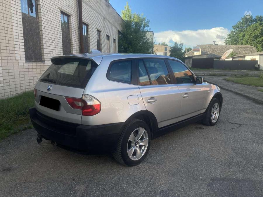 Grey BMW X3 2007 in Vilnius, with an engine capacity of 2.99 L and mileage of 300 thousand km for 2999 €, photo 3 on AUTOMOTO.COM.LV