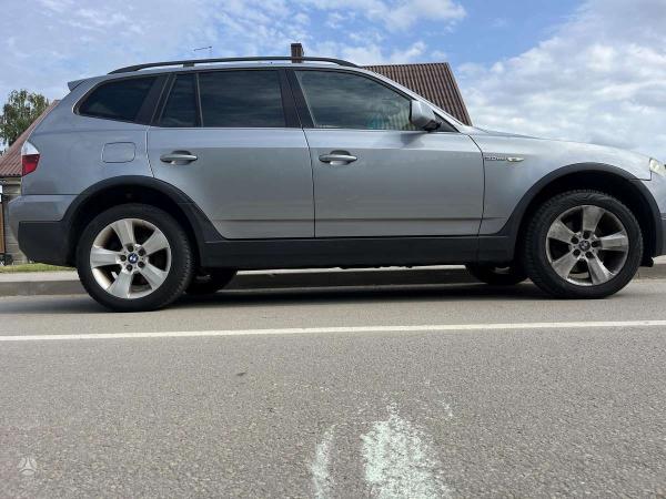 Pelēks BMW X3 2007 Plungė, ar dzinēja tilpumu 2.99 L un nobraukumu 245 tūkst. km par 3700 €, foto 2 vietnē AUTOMOTO.COM.LV