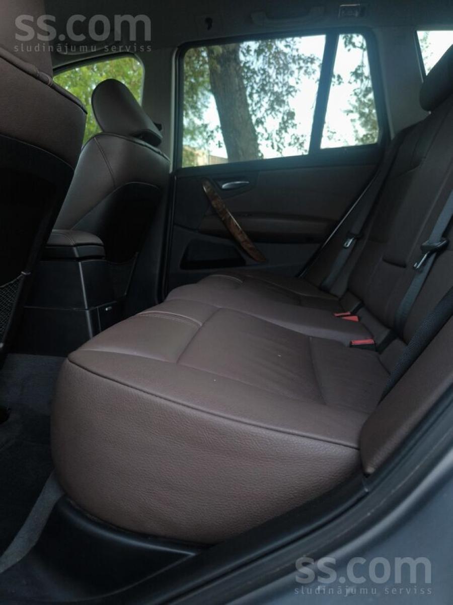 Grey BMW X3 2007 in Jelgava, with an engine capacity of 3.00 L and mileage of 338 thousand km for 5350 €, photo 12 on AUTOMOTO.COM.LV