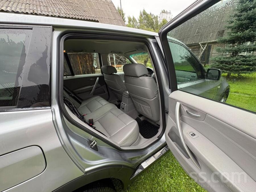 Grey BMW X3 2007 in Daugavpils, with an engine capacity of 3.00 L and mileage of 209 thousand km for 6900 €, photo 5 on AUTOMOTO.COM.LV