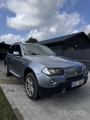 Grey BMW X3 2007 in Riga, with an engine capacity of 3.00 L and mileage of 322 thousand km for 5200 €, photo 4 on AUTOMOTO.COM.LV
