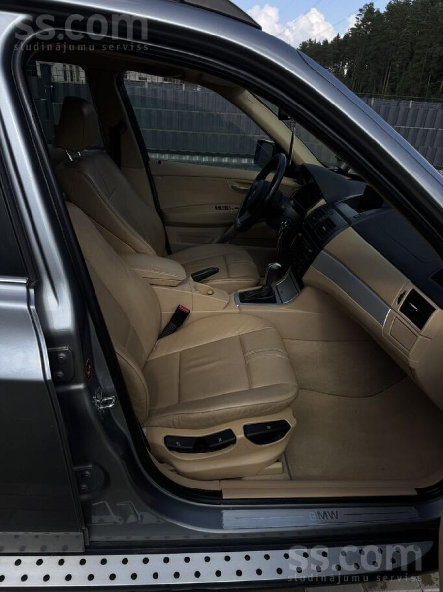 Grey BMW X3 2007 in Riga, with an engine capacity of 3.00 L and mileage of 322 thousand km for 5200 €, photo 15 on AUTOMOTO.COM.LV