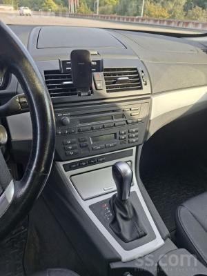 Grey BMW X3 2007 in Riga, with an engine capacity of 3.00 L and mileage of 321 thousand km for 3400 €, photo 9 on AUTOMOTO.COM.LV
