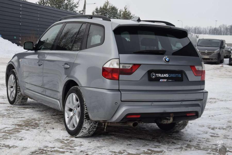 Grey BMW X3 2008 in Vilnius, with an engine capacity of 2.00 L and mileage of 317 thousand km for 4999 €, photo 9 on AUTOMOTO.COM.LV