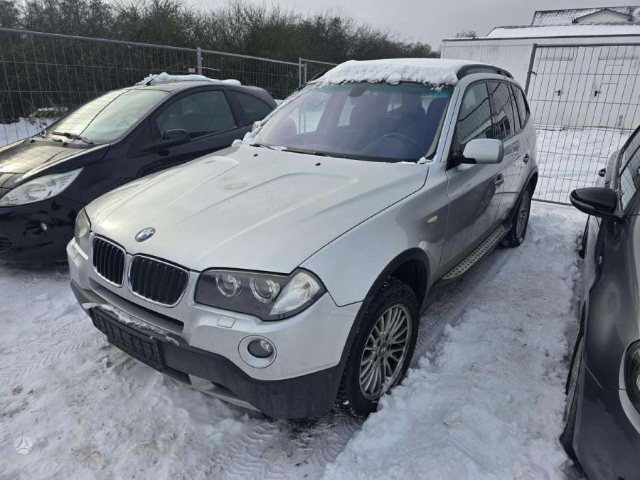 Grey BMW X3 2008 in Marijampole, with an engine capacity of 2.00 L and mileage of 260 thousand km for 4700 €, photo 1 on AUTOMOTO.COM.LV