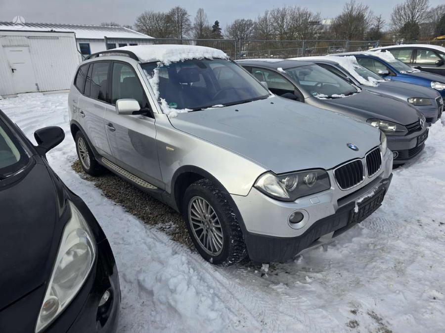 Grey BMW X3 2008 in Marijampole, with an engine capacity of 2.00 L and mileage of 260 thousand km for 4700 €, photo 3 on AUTOMOTO.COM.LV