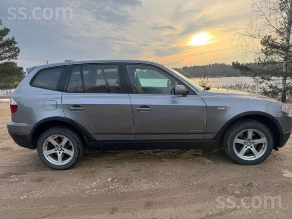 Pelēks BMW X3 2008 Madona, ar dzinēja tilpumu 2.00 L un nobraukumu 272 tūkst. km par 4650 €, foto 6 vietnē AUTOMOTO.COM.LV