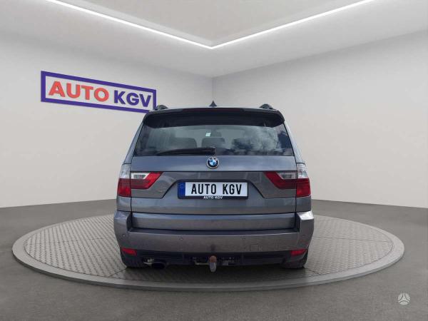 Grey BMW X3 2008 in Kaunas, with an engine capacity of 2.00 L and mileage of 280 thousand km for 5499 €, photo 4 on AUTOMOTO.COM.LV