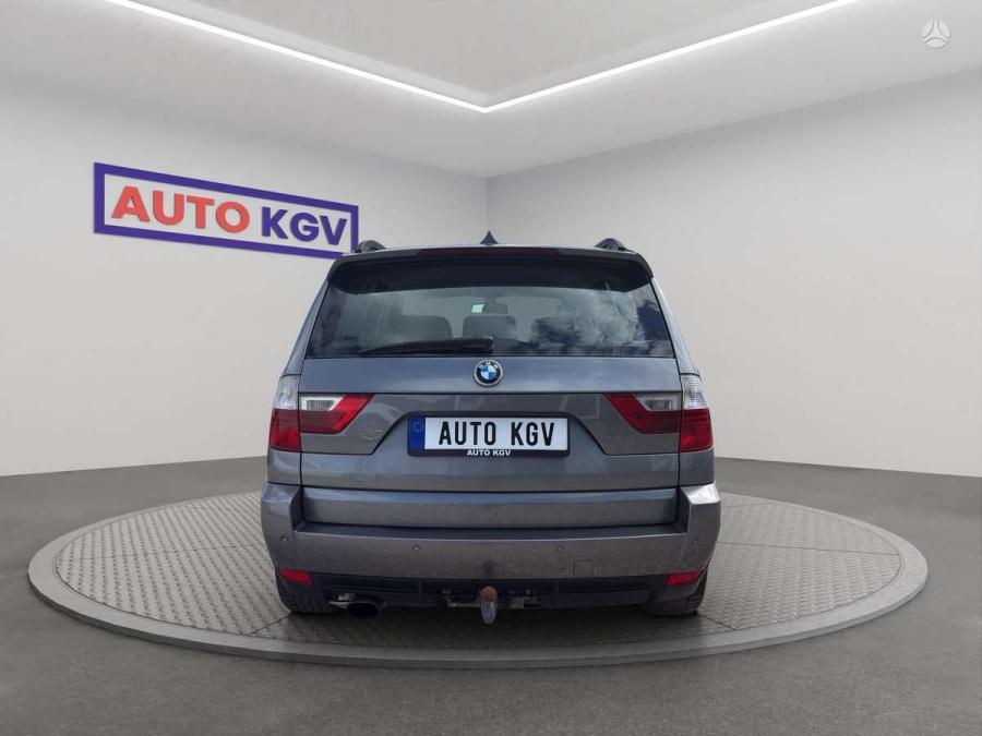 Grey BMW X3 2008 in Kaunas, with an engine capacity of 2.00 L and mileage of 280 thousand km for 5499 €, photo 5 on AUTOMOTO.COM.LV