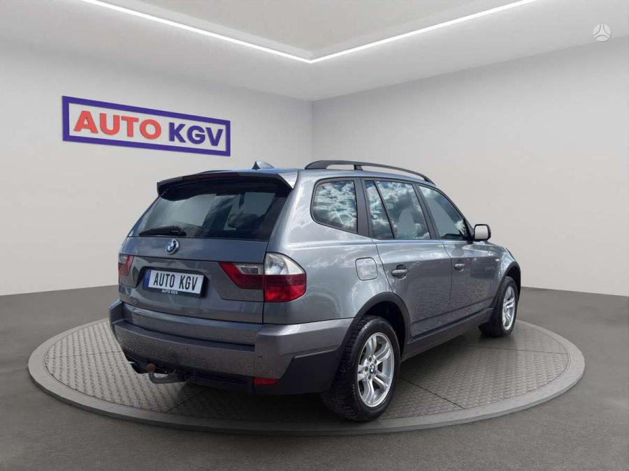 Grey BMW X3 2008 in Kaunas, with an engine capacity of 2.00 L and mileage of 280 thousand km for 5499 €, photo 6 on AUTOMOTO.COM.LV