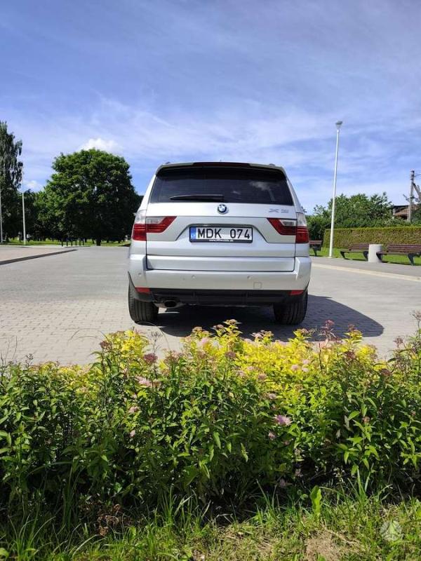 Pelēks BMW X3 2008 Kėdainiai, ar dzinēja tilpumu 2.00 L un nobraukumu 372 tūkst. km par 5200 €, foto 3 vietnē AUTOMOTO.COM.LV