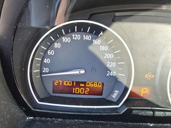Grey BMW X3 2008 in Marijampole, with an engine capacity of 2.00 L and mileage of 270 thousand km for 4400 €, photo 6 on AUTOMOTO.COM.LV