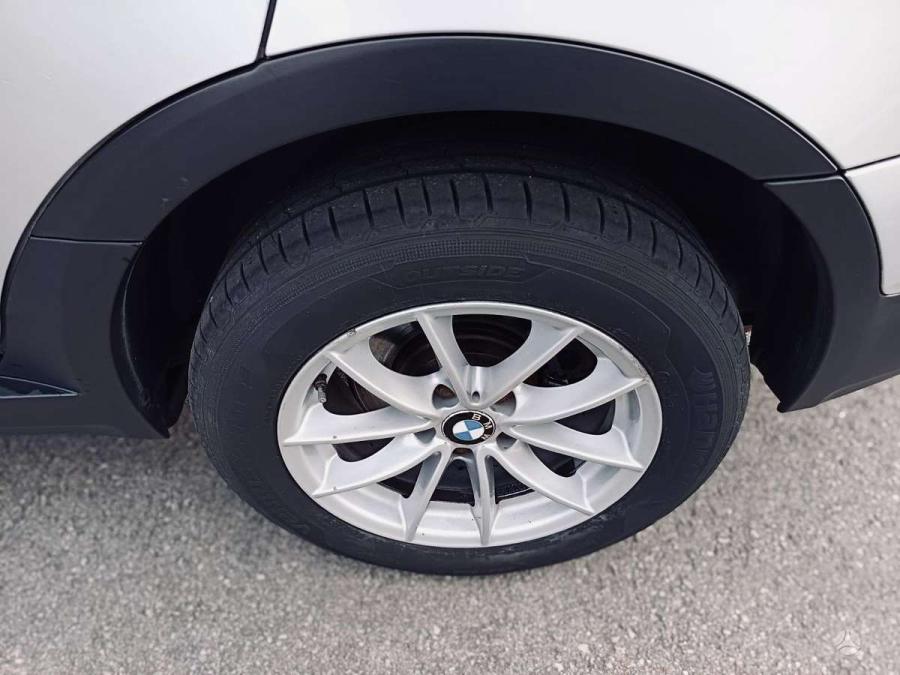 Pelēks BMW X3 2008 Utena, ar dzinēja tilpumu 2.00 L un nobraukumu 173 tūkst. km par 6650 €, foto 29 vietnē AUTOMOTO.COM.LV