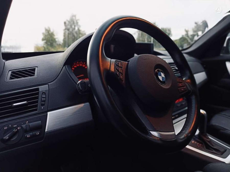 Pelēks BMW X3 2008 Utena, ar dzinēja tilpumu 2.00 L un nobraukumu 173 tūkst. km par 6650 €, foto 30 vietnē AUTOMOTO.COM.LV