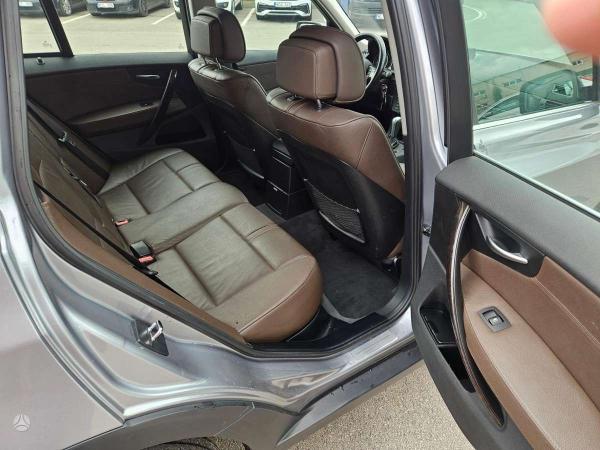 Pelēks BMW X3 2008 Panevēža, ar dzinēja tilpumu 2.99 L un nobraukumu 242 tūkst. km par 4700 €, foto 8 vietnē AUTOMOTO.COM.LV