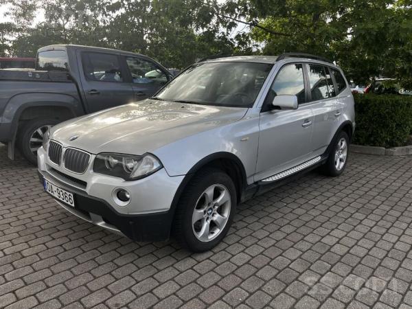 Grey BMW X3 2008 in Jelgava, with an engine capacity of 2.00 L and mileage of 323 thousand km for 3700 €, photo 3 on AUTOMOTO.COM.LV