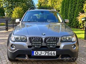 Pelēks BMW X3 2008 Rīga, ar dzinēja tilpumu 3.00 L un nobraukumu 289 tūkst. km par 6500 €, foto  vietnē AUTOMOTO.COM.LV