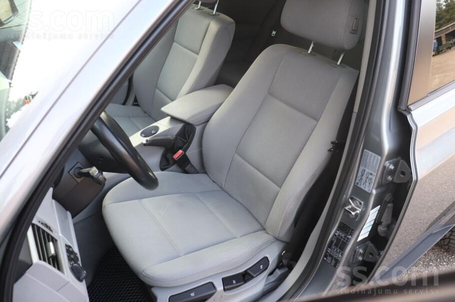 Grey BMW X3 2009 in Valmiera, with an engine capacity of 2.00 L and mileage of 0 thousand km for 5550 €, photo 12 on AUTOMOTO.COM.LV