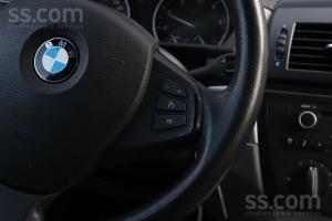 Grey BMW X3 2009 in Valmiera, with an engine capacity of 2.00 L and mileage of 0 thousand km for 5550 €, photo 20 on AUTOMOTO.COM.LV