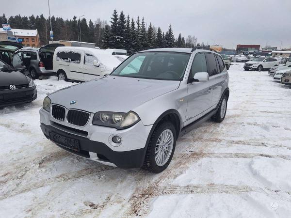 Grey BMW X3 2009 in Utena, with an engine capacity of 2.00 L and mileage of 198 thousand km for 4850 €, photo 1 on AUTOMOTO.COM.LV