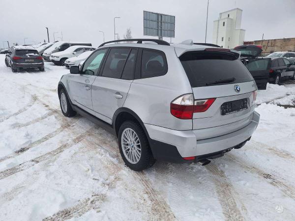 Grey BMW X3 2009 in Utena, with an engine capacity of 2.00 L and mileage of 198 thousand km for 4850 €, photo 5 on AUTOMOTO.COM.LV