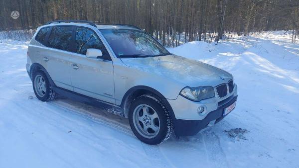 Grey BMW X3 2009 in Marijampole, with an engine capacity of 2.00 L and mileage of 282 thousand km for 5400 €, photo 4 on AUTOMOTO.COM.LV