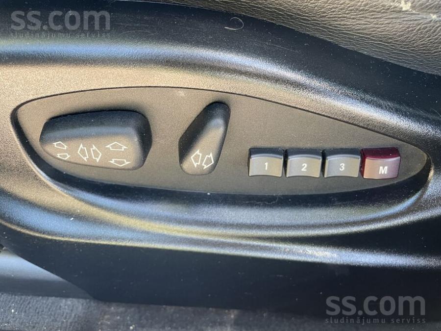 Pelēks BMW X3 2009 Rīga, ar dzinēja tilpumu 2.00 L un nobraukumu 161 tūkst. km par 5990 €, foto 28 vietnē AUTOMOTO.COM.LV