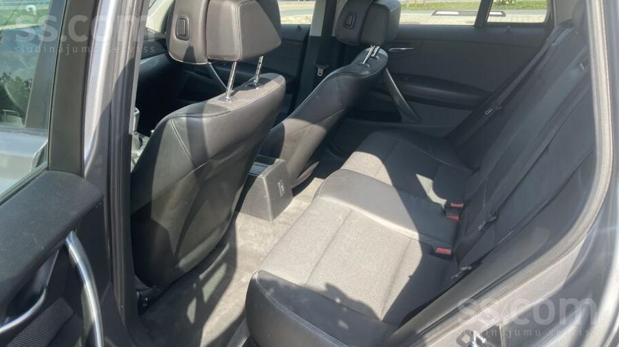 Grey BMW X3 2009 in Saldus, with an engine capacity of 2.00 L and mileage of 272 thousand km for 6090 €, photo 12 on AUTOMOTO.COM.LV
