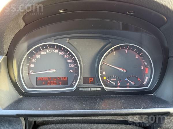 Grey BMW X3 2009 in Riga, with an engine capacity of 2.00 L and mileage of 280 thousand km for 4250 €, photo 7 on AUTOMOTO.COM.LV