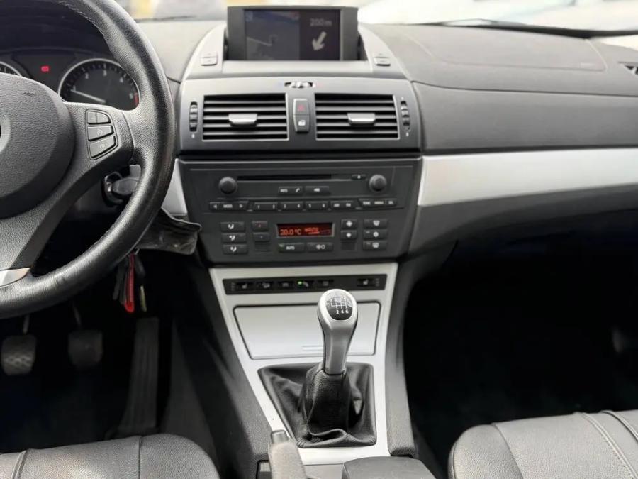 Pelēks BMW X3 2009 Rīga, ar dzinēja tilpumu 2.00 L un nobraukumu 161 tūkst. km par 6450 €, foto 10 vietnē AUTOMOTO.COM.LV