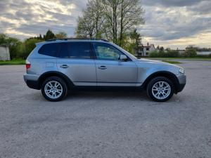 Grey BMW X3 2009 in Riga, with an engine capacity of 2.00 L and mileage of 226 thousand km for 7770 €, photo 5 on AUTOMOTO.COM.LV